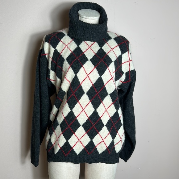 JEANNE PIERRE | Sweaters | Vintage Jeanne Pierre Lambswool Grey Cream ...